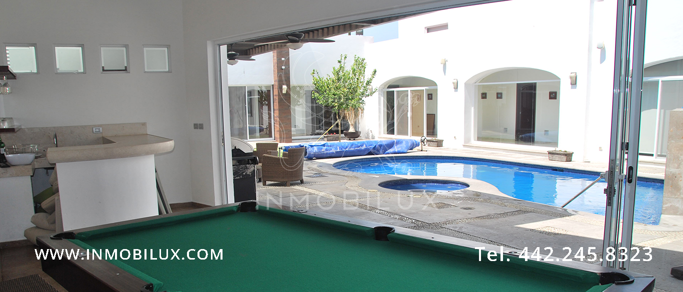 Casa en Venta - Colinas del Parque Querétaro / INMOBILUX